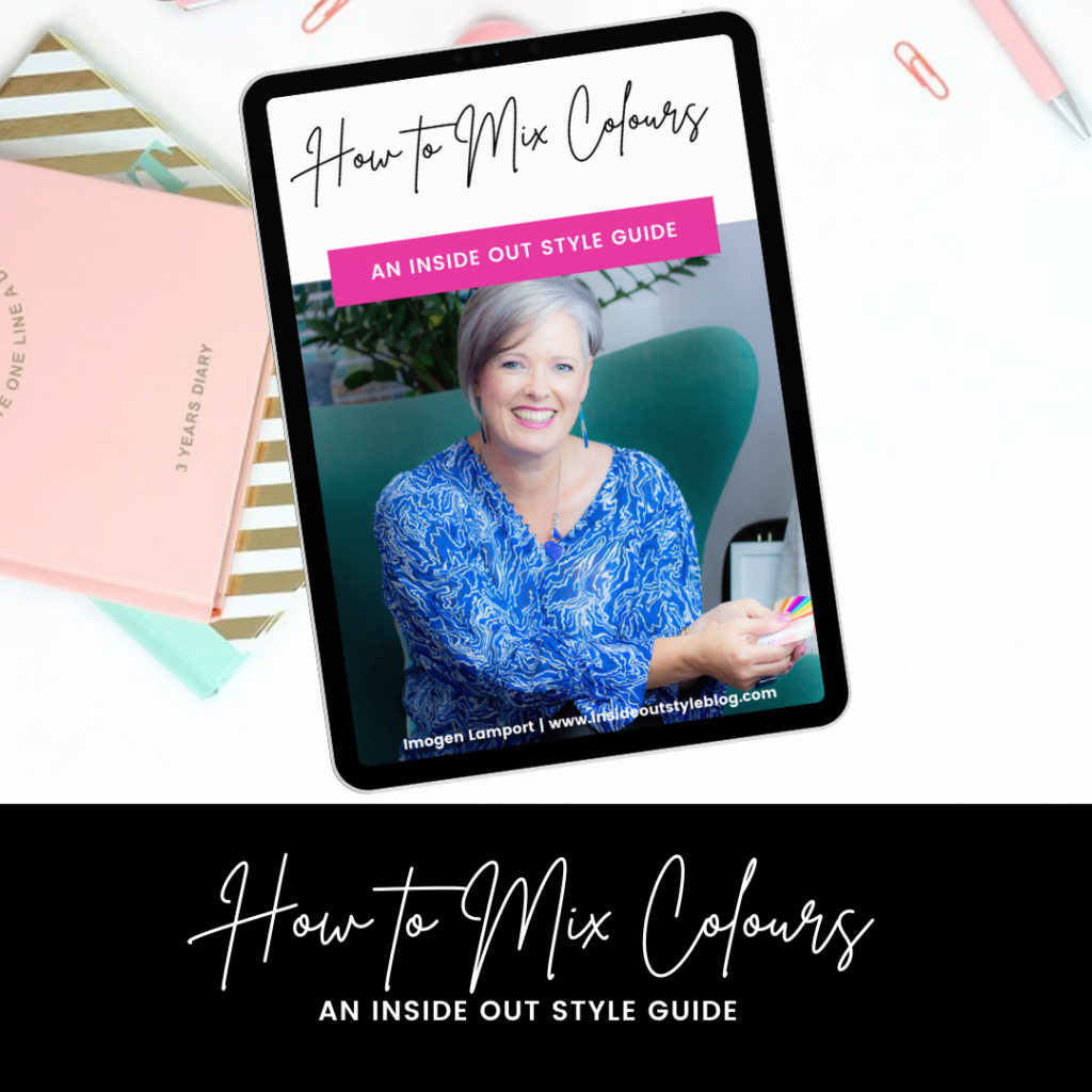 How to Mix Colours - Inside Out Style Lounge